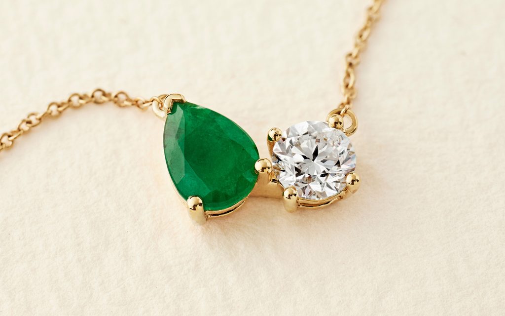 Minimalist Jewelry Trend Guide | Blue Nile